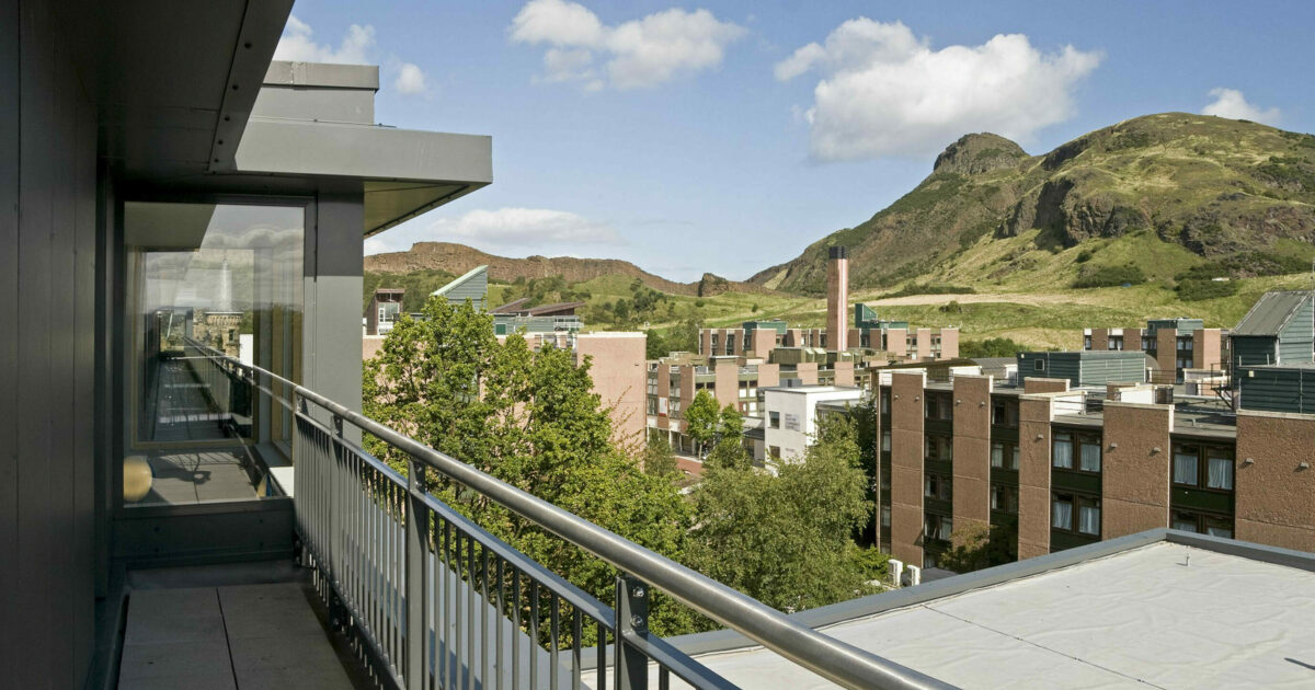 John Burnett House | Thomson Gray